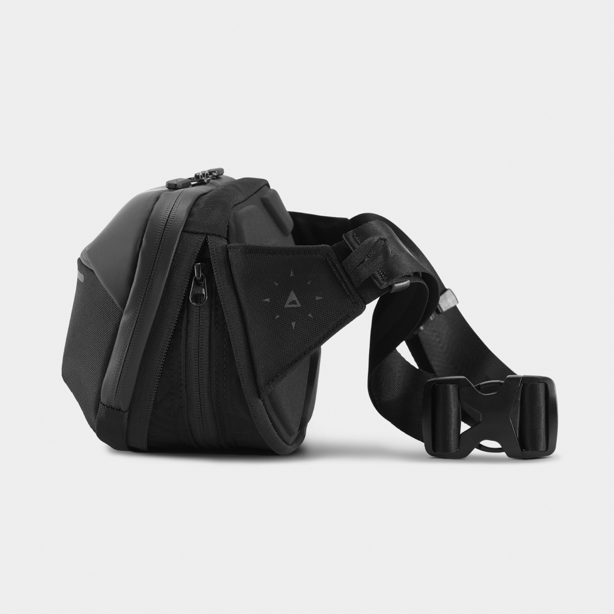Navigator Sling 1L – NOMATIC