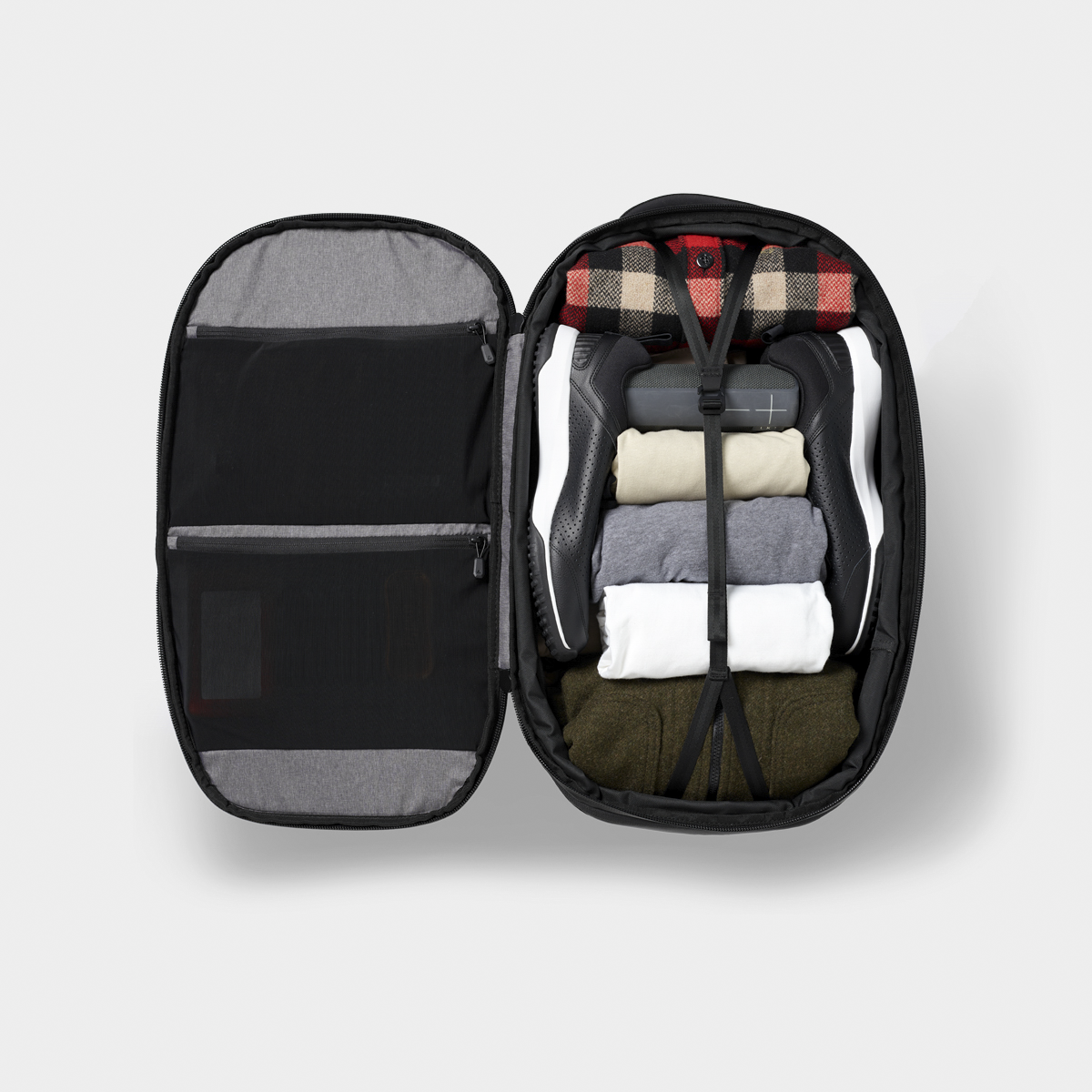 Navigator Travel Backpack 32L – NOMATIC